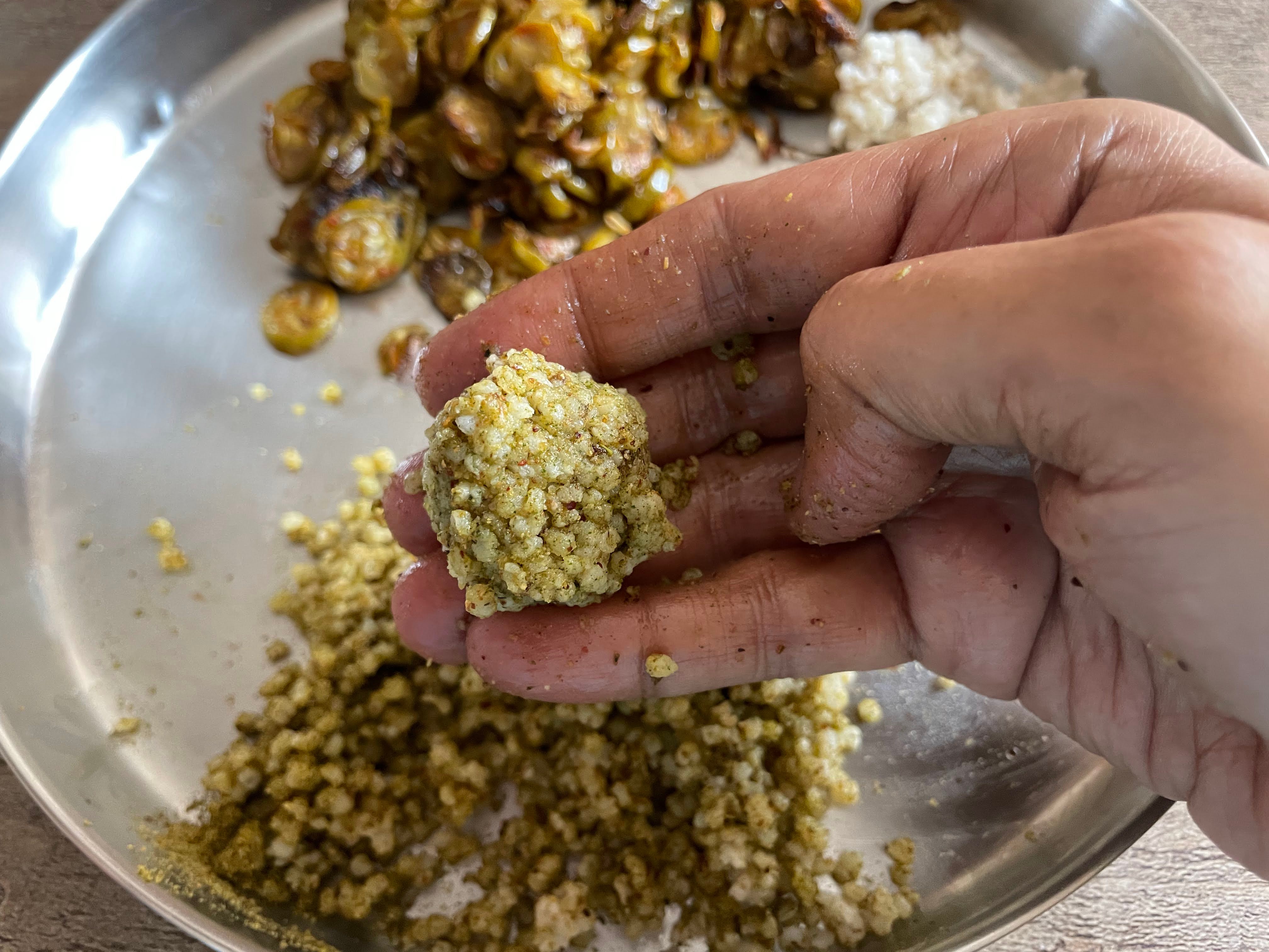 Munagaaku podi – A Spring in your Step